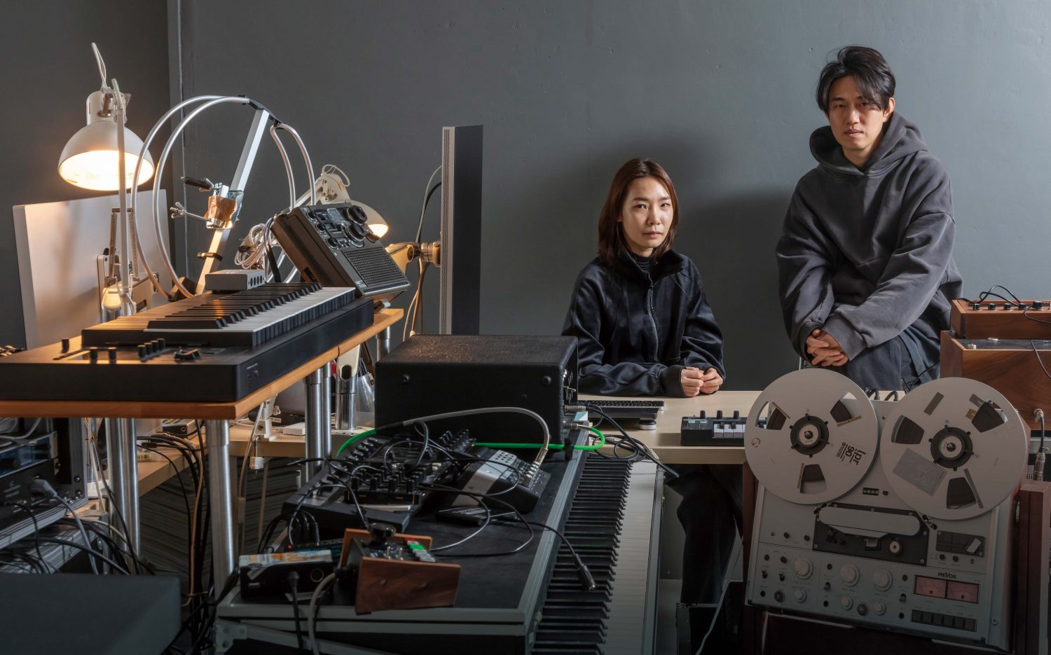 그레이코드,지인 - 월간미술